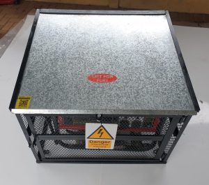 Generator Cages Large – Isobel Gas
